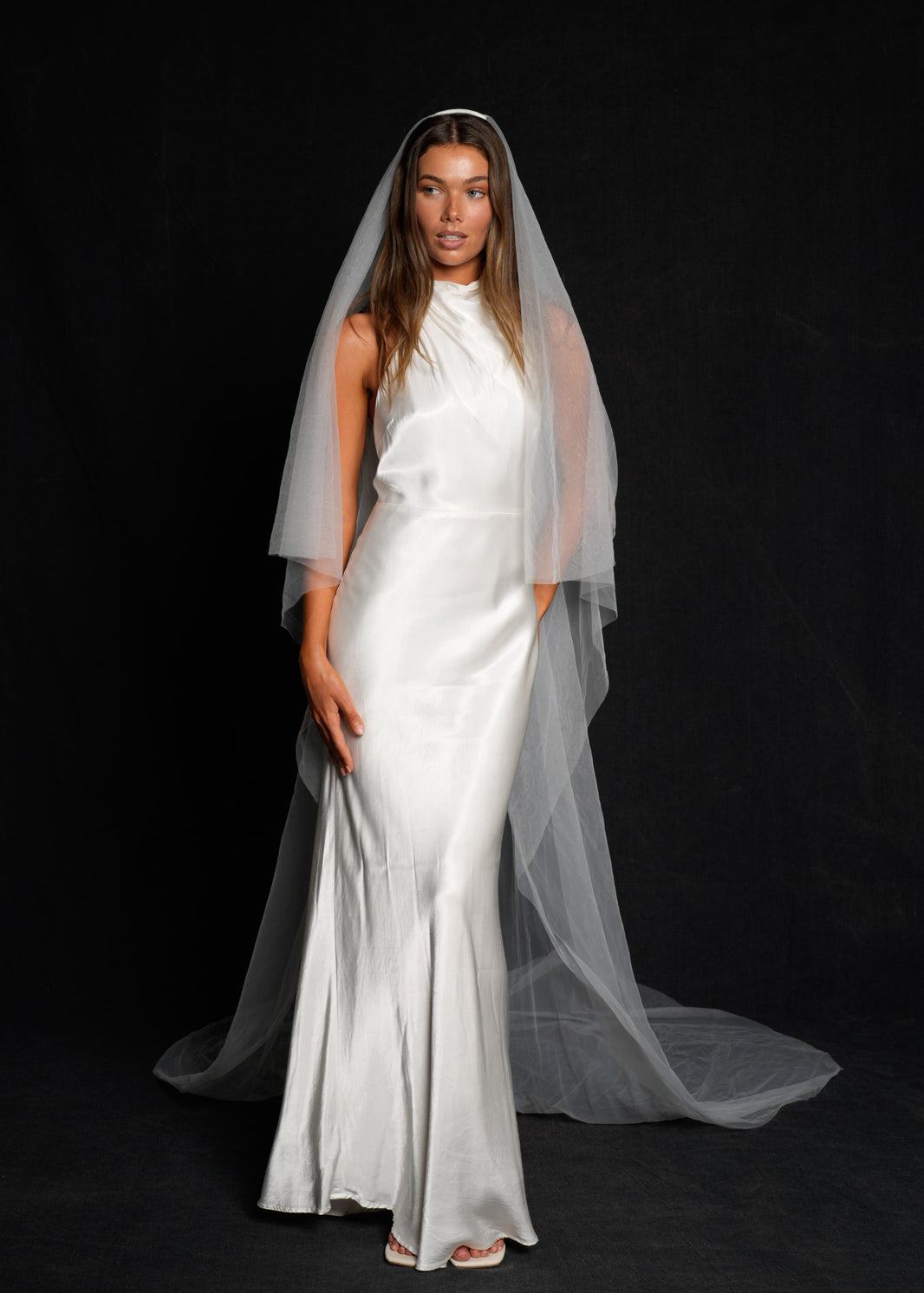 Classic & Simple Plain Veils – Calily Bridal